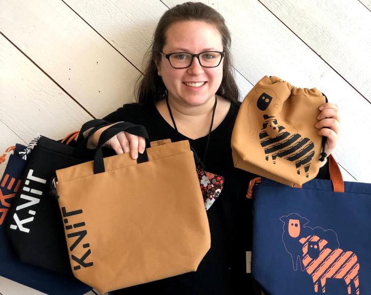 PROJECT BAGS – Pintuck & Purl